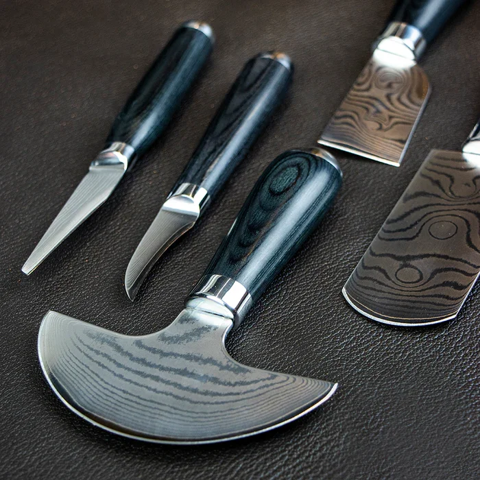 Damascus Leather Round Knife - Luxury Tools - Leather House - Fur ...